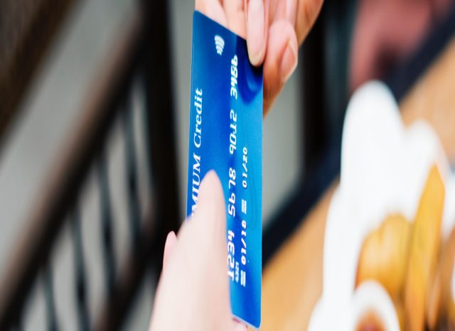 Company Credit Cards vs. Corporate Expense Cards | Zegal