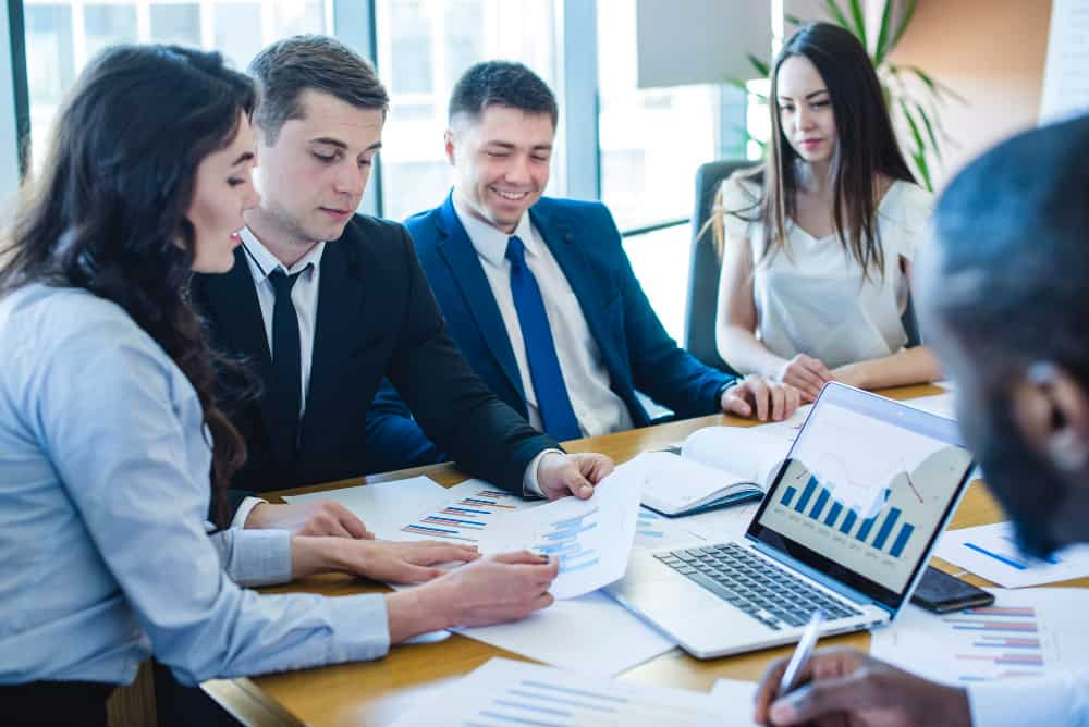 Top 11 Tools for Effective Business Management | Zegal